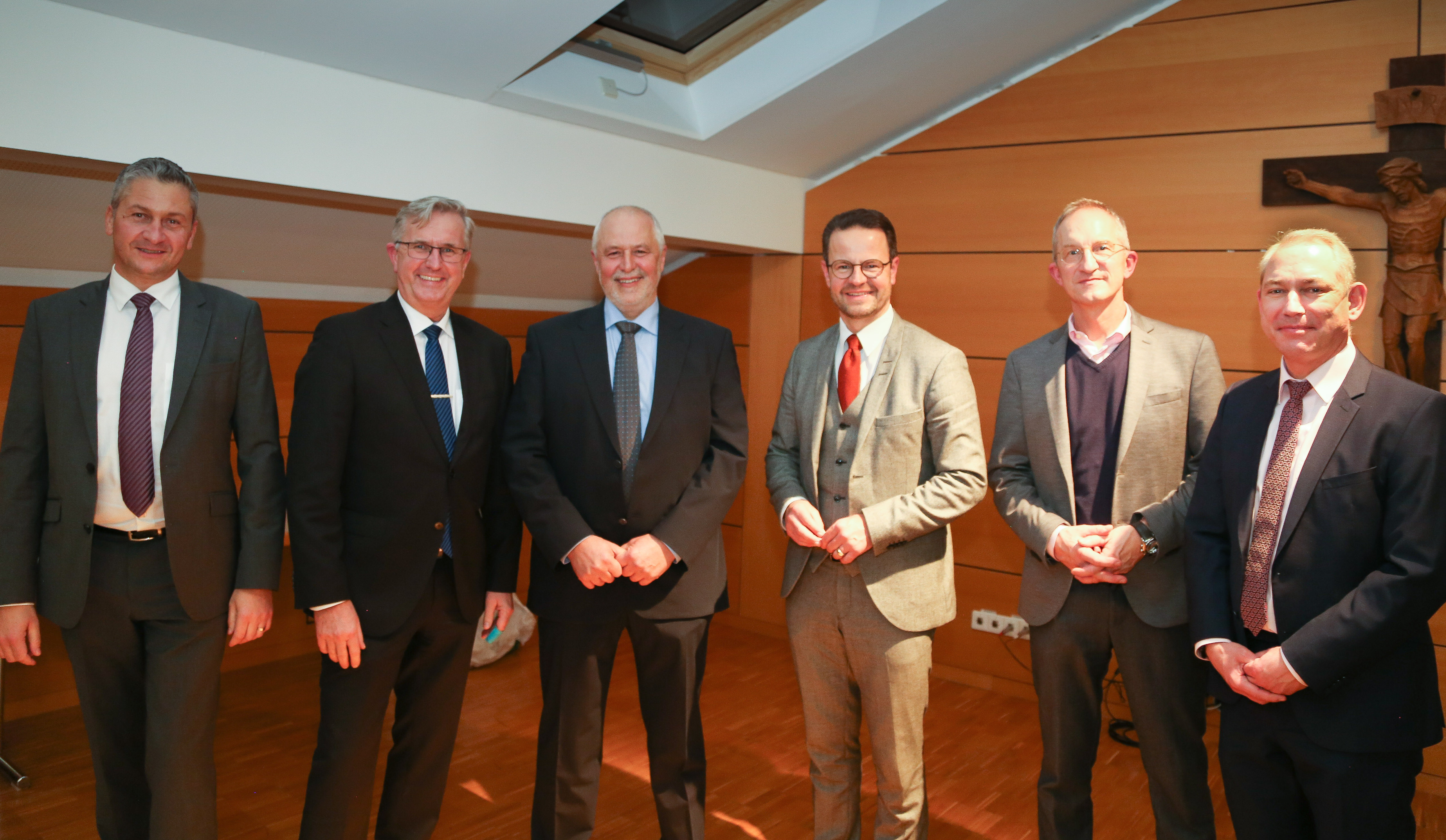 Ortenau Klinikum würdigt langjährige Chefarzt-Tätigkeit | Ortenau Klinikum